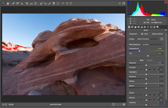 A Beginners Guide to Camera Histograms in Photography | Mefics